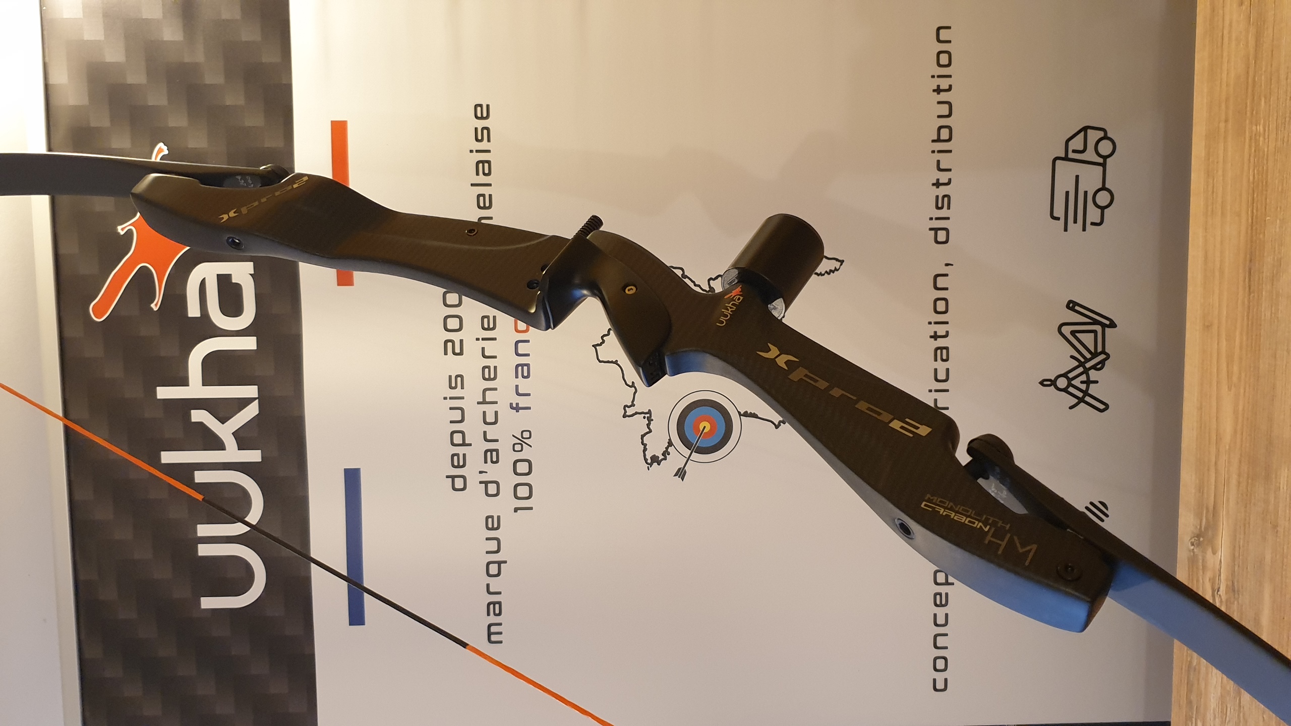 How to align the limbs of a recurve bow?