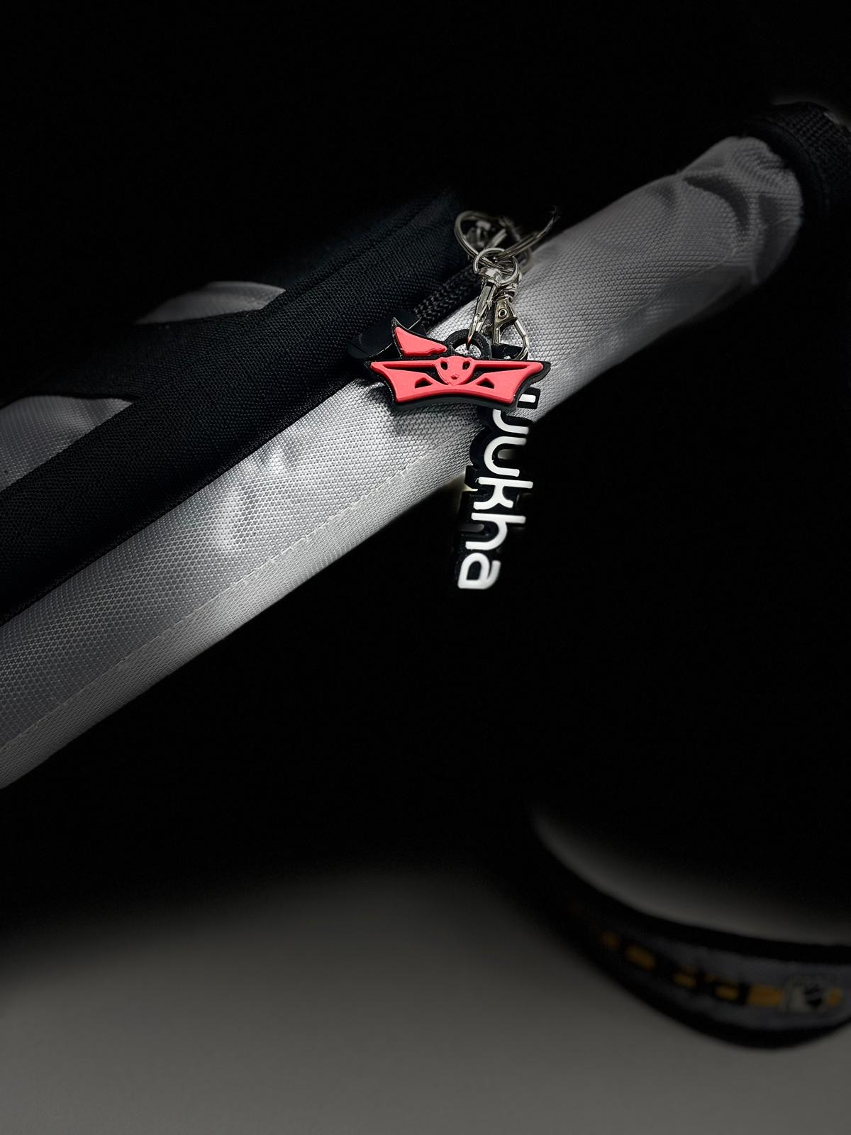 🎯 A little breeze of freshness is blowing our way… and it fits right in your pocket!